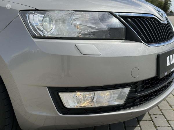Skoda Rapid 2014 Marijampole vietnē Dzeltens Skoda Rapid 2014 Marijampole, ar dzinēja tilpumu 1.20 L un nobraukumu 188 tūkst. km par 3200 €, foto 10 vietnē AUTOMOTO.COM.LV