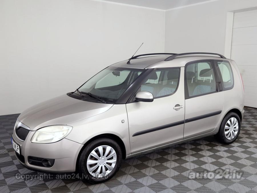 Beige Skoda Roomster 2008 in Tallinn, with an engine capacity of 1.40 L and mileage of 321 thousand km for 799 €, photo 3 on AUTOMOTO.COM.LV