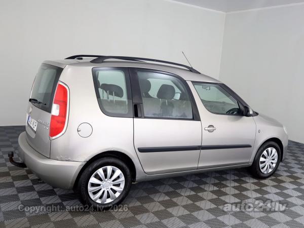 Smilšu krāsa Skoda Roomster 2008 Tallina, ar dzinēja tilpumu 1.40 L un nobraukumu 321 tūkst. km par 799 €, foto 4 vietnē AUTOMOTO.COM.LV
