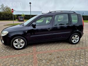 Melns Skoda Roomster 2008 Jelgava, ar dzinēja tilpumu 1.90 L un nobraukumu 287 tūkst. km par 3650 €, foto 9 vietnē AUTOMOTO.COM.LV