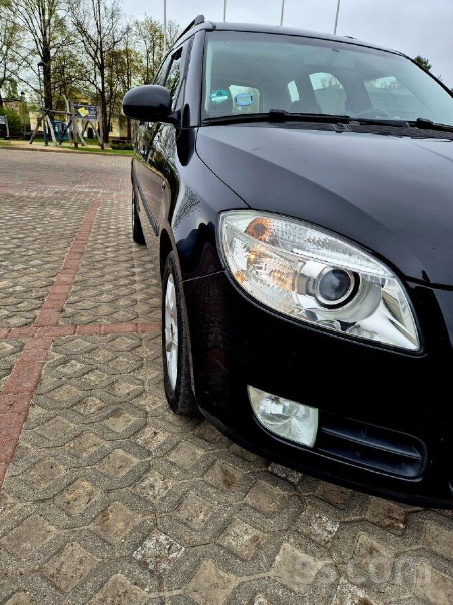 Melns Skoda Roomster 2008 Jelgava, ar dzinēja tilpumu 1.90 L un nobraukumu 287 tūkst. km par 3650 €, foto 33 vietnē AUTOMOTO.COM.LV