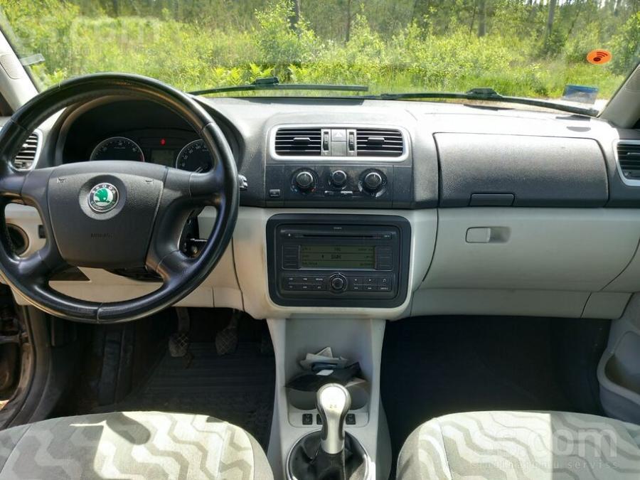 Melns Skoda Roomster 2008 Talsi, ar dzinēja tilpumu 1.40 L un nobraukumu 318 tūkst. km par 570 €, foto 11 vietnē AUTOMOTO.COM.LV