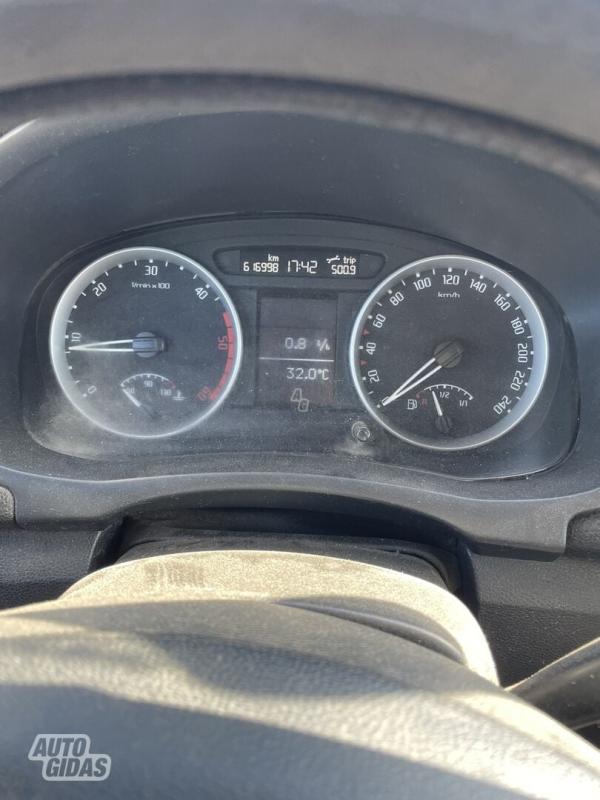 Melns Skoda Roomster 2006 Utena, ar dzinēja tilpumu 1.90 L un nobraukumu 617 tūkst. km par 650 €, foto 2 vietnē AUTOMOTO.COM.LV