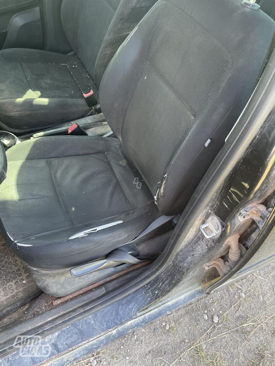 Melns Skoda Roomster 2006 Utena, ar dzinēja tilpumu 1.90 L un nobraukumu 617 tūkst. km par 650 €, foto 12 vietnē AUTOMOTO.COM.LV