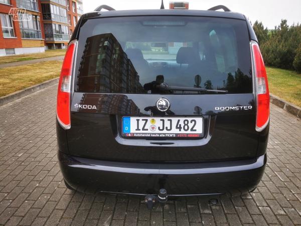 Melns Skoda Roomster 2014 Klaipėda, ar dzinēja tilpumu 1.60 L un nobraukumu 203 tūkst. km par 3990 €, foto 5 vietnē AUTOMOTO.COM.LV