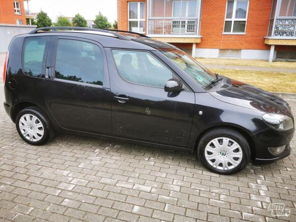 Melns Skoda Roomster 2014 Klaipėda, ar dzinēja tilpumu 1.60 L un nobraukumu 203 tūkst. km par 3990 €, foto 8 vietnē AUTOMOTO.COM.LV