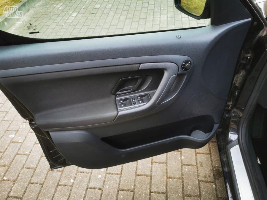 Melns Skoda Roomster 2014 Klaipėda, ar dzinēja tilpumu 1.60 L un nobraukumu 203 tūkst. km par 3990 €, foto 29 vietnē AUTOMOTO.COM.LV