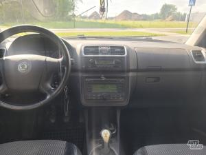 Melns Skoda Roomster 2008 Viļņa, ar dzinēja tilpumu 1.40 L un nobraukumu 286 tūkst. km par 1650 €, foto 10 vietnē AUTOMOTO.COM.LV