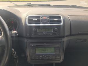 Melns Skoda Roomster 2008 Viļņa, ar dzinēja tilpumu 1.40 L un nobraukumu 286 tūkst. km par 1650 €, foto 13 vietnē AUTOMOTO.COM.LV