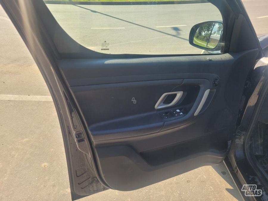 Melns Skoda Roomster 2008 Viļņa, ar dzinēja tilpumu 1.40 L un nobraukumu 286 tūkst. km par 1650 €, foto 17 vietnē AUTOMOTO.COM.LV