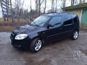 Black Skoda Roomster 2009 in Tallinn, with an engine capacity of 1.40 L and mileage of 396 thousand km for 2350 €, photo 3 on AUTOMOTO.COM.LV