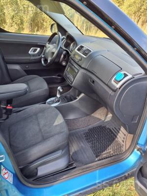 Zils Skoda Roomster 2007 Rīga, ar dzinēja tilpumu 1.60 L un nobraukumu 220 tūkst. km par 1350 €, foto 8 vietnē AUTOMOTO.COM.LV