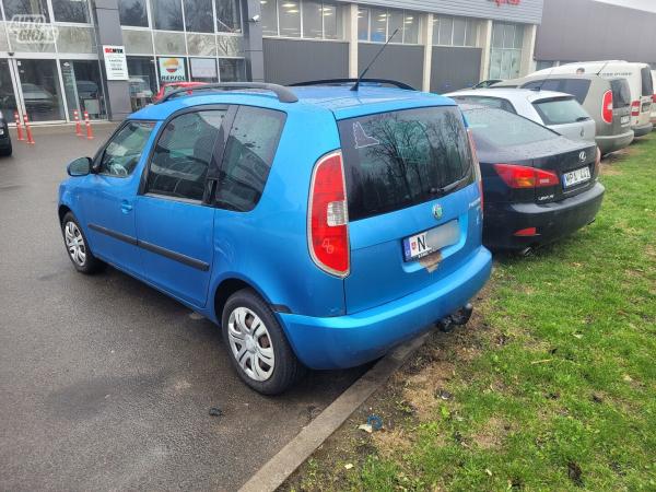 Zils Skoda Roomster 2007 Viļņa, ar dzinēja tilpumu 1.40 L un nobraukumu 300 tūkst. km par 850 €, foto 4 vietnē AUTOMOTO.COM.LV