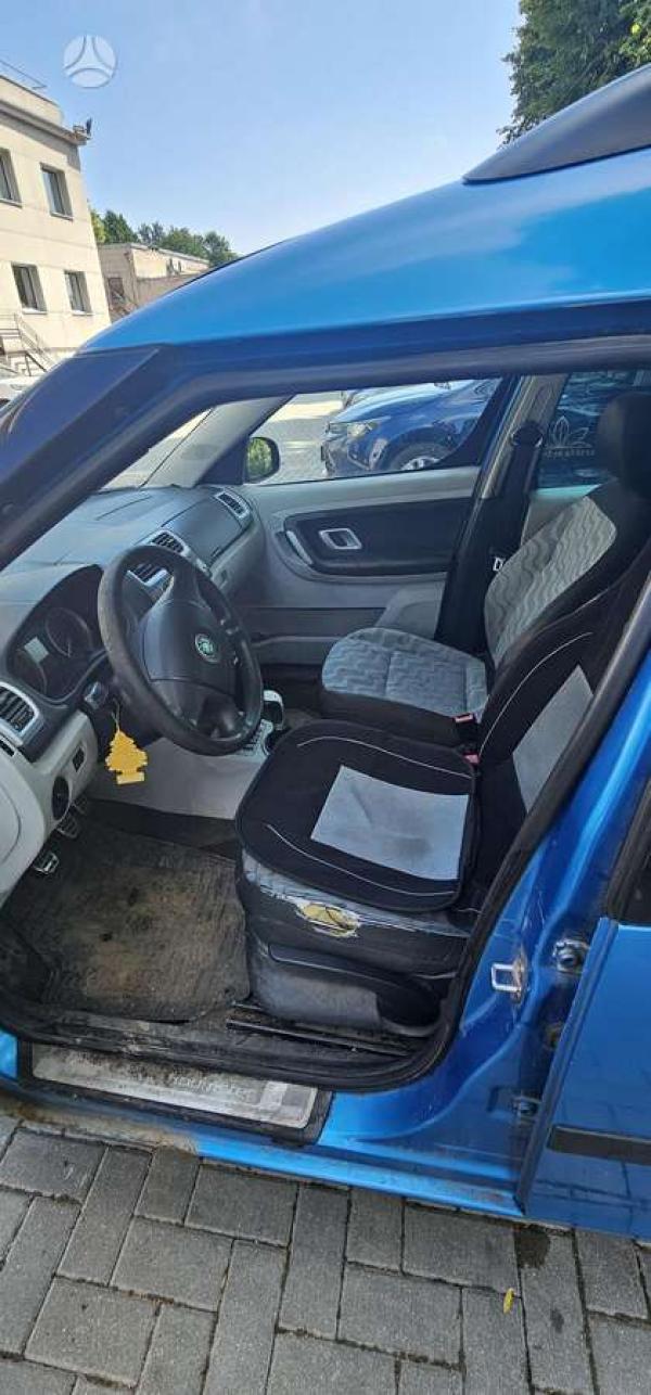 Zils Skoda Roomster 2007 Klaipėda, ar dzinēja tilpumu 1.90 L un nobraukumu 449 tūkst. km par 900 €, foto 5 vietnē AUTOMOTO.COM.LV