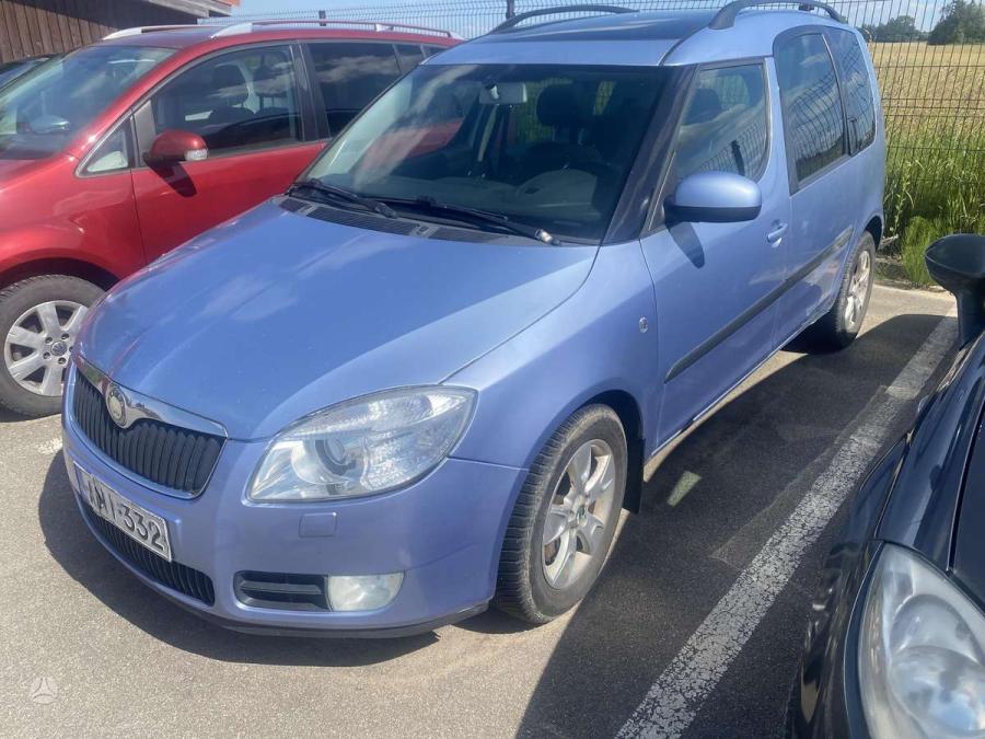 Zils Skoda Roomster 2007 Šauļi, ar dzinēja tilpumu 1.60 L un nobraukumu 245 tūkst. km par 1300 €, foto 1 vietnē AUTOMOTO.COM.LV