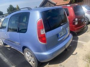Zils Skoda Roomster 2007 Šauļi, ar dzinēja tilpumu 1.60 L un nobraukumu 245 tūkst. km par 1300 €, foto 4 vietnē AUTOMOTO.COM.LV