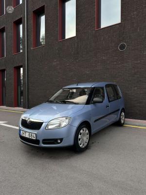 Zils Skoda Roomster 2008 Klaipėda, ar dzinēja tilpumu 1.42 L un nobraukumu 200 tūkst. km par 1999 €, foto 3 vietnē AUTOMOTO.COM.LV