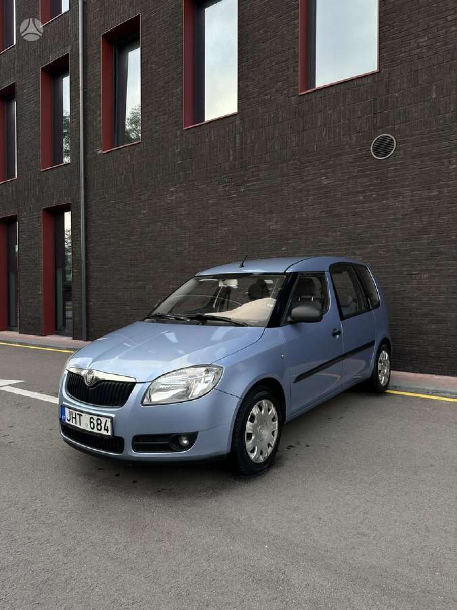 Zils Skoda Roomster 2008 Klaipėda, ar dzinēja tilpumu 1.42 L un nobraukumu 200 tūkst. km par 1999 €, foto 3 vietnē AUTOMOTO.COM.LV