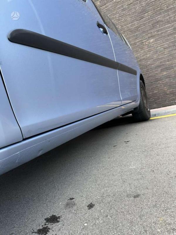 Zils Skoda Roomster 2008 Klaipėda, ar dzinēja tilpumu 1.42 L un nobraukumu 200 tūkst. km par 1999 €, foto 6 vietnē AUTOMOTO.COM.LV
