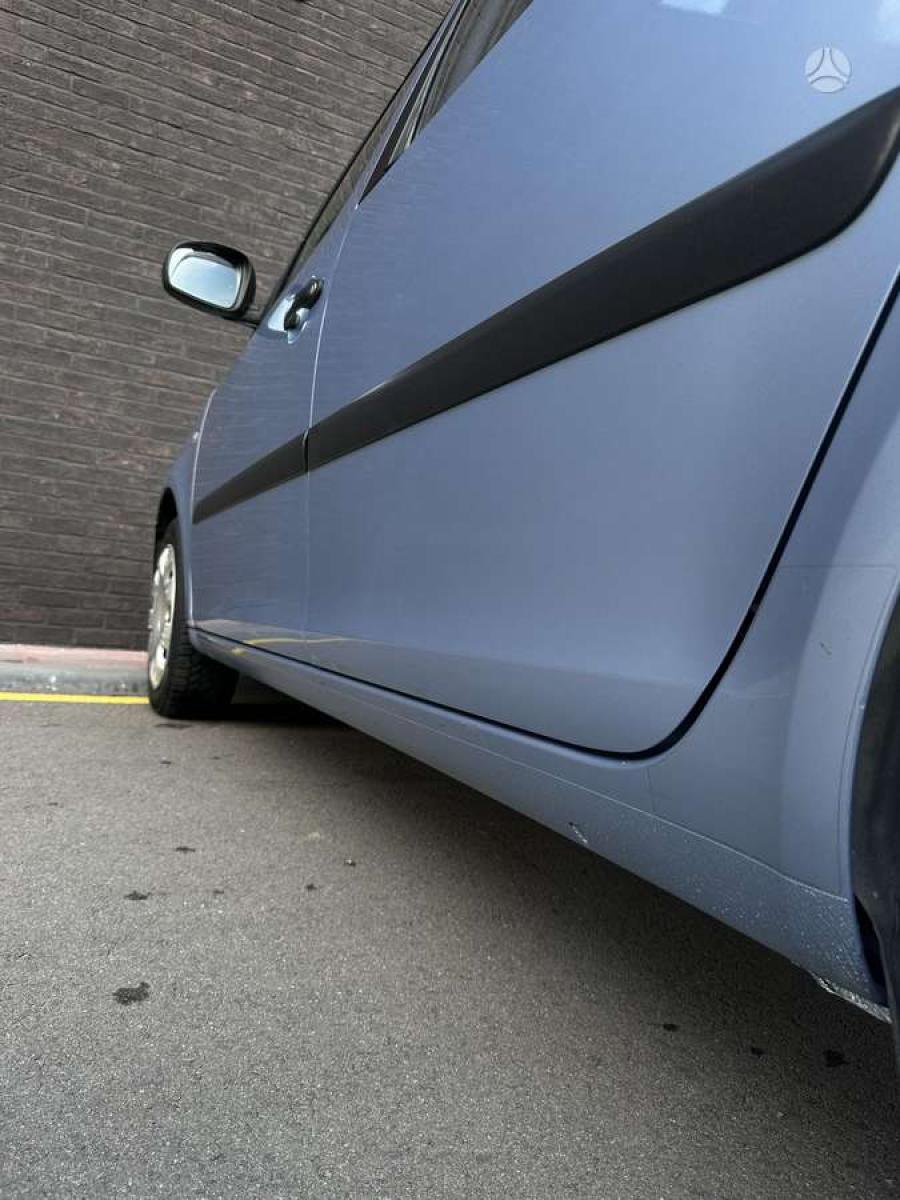Zils Skoda Roomster 2008 Klaipėda, ar dzinēja tilpumu 1.42 L un nobraukumu 200 tūkst. km par 1999 €, foto 15 vietnē AUTOMOTO.COM.LV