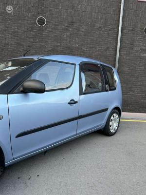 Zils Skoda Roomster 2008 Klaipėda, ar dzinēja tilpumu 1.42 L un nobraukumu 200 tūkst. km par 1999 €, foto 28 vietnē AUTOMOTO.COM.LV
