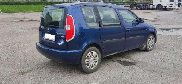 Zils Skoda Roomster 2008 Klaipėda, ar dzinēja tilpumu 1.90 L un nobraukumu 290 tūkst. km par 480 €, foto 4 vietnē AUTOMOTO.COM.LV