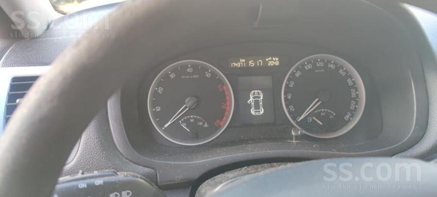 Zils Skoda Roomster 2008 Rīga, ar dzinēja tilpumu 1.60 L un nobraukumu 175 tūkst. km par 3300 €, foto 6 vietnē AUTOMOTO.COM.LV