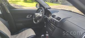 Zils Skoda Roomster 2008 Rīga, ar dzinēja tilpumu 1.60 L un nobraukumu 175 tūkst. km par 3300 €, foto 7 vietnē AUTOMOTO.COM.LV