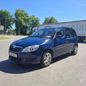 Zils Skoda Roomster 2013 Utena, ar dzinēja tilpumu 1.60 L un nobraukumu 243 tūkst. km par 2600 €, foto 3 vietnē AUTOMOTO.COM.LV