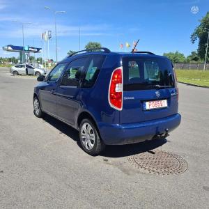 Zils Skoda Roomster 2013 Utena, ar dzinēja tilpumu 1.60 L un nobraukumu 243 tūkst. km par 2600 €, foto 4 vietnē AUTOMOTO.COM.LV