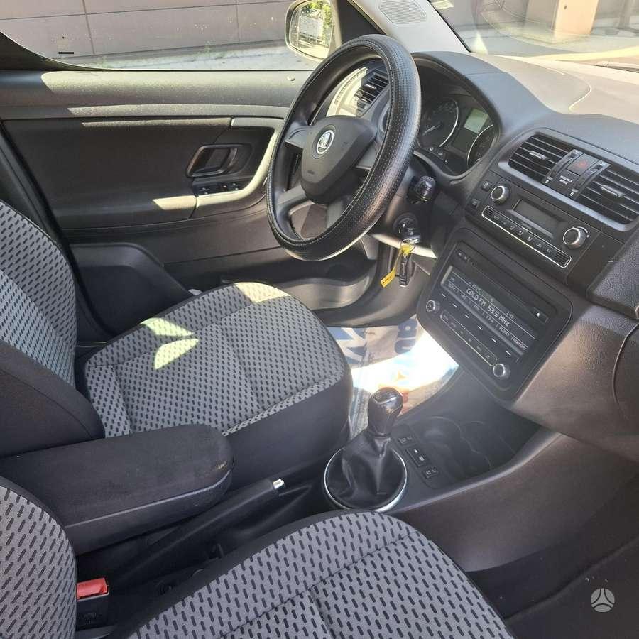 Zils Skoda Roomster 2013 Utena, ar dzinēja tilpumu 1.60 L un nobraukumu 243 tūkst. km par 2600 €, foto 6 vietnē AUTOMOTO.COM.LV