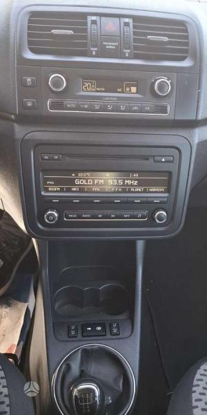 Zils Skoda Roomster 2013 Utena, ar dzinēja tilpumu 1.60 L un nobraukumu 243 tūkst. km par 2600 €, foto 7 vietnē AUTOMOTO.COM.LV