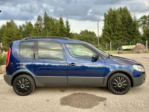 Zils Skoda Roomster 2013 Rīga, ar dzinēja tilpumu 1.60 L un nobraukumu 224 tūkst. km par 3400 €, foto 4 vietnē AUTOMOTO.COM.LV