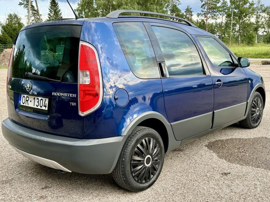 Zils Skoda Roomster 2013 Rīga, ar dzinēja tilpumu 1.60 L un nobraukumu 224 tūkst. km par 3400 €, foto 7 vietnē AUTOMOTO.COM.LV