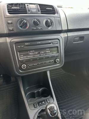 Zils Skoda Roomster 2013 Rīga, ar dzinēja tilpumu 1.60 L un nobraukumu 224 tūkst. km par 3400 €, foto 10 vietnē AUTOMOTO.COM.LV