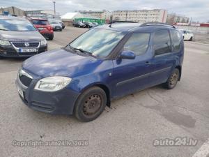 Blue Skoda Roomster 2007 in Tallinn, with an engine capacity of 1.20 L and mileage of 229 thousand km for 899 €, photo 2 on AUTOMOTO.COM.LV