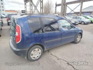 Blue Skoda Roomster 2007 in Tallinn, with an engine capacity of 1.20 L and mileage of 229 thousand km for 899 €, photo 3 on AUTOMOTO.COM.LV