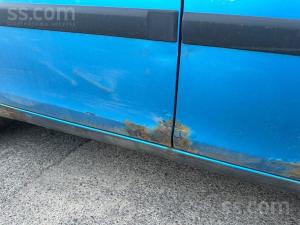 Zils Skoda Roomster 2007 Rīga, ar dzinēja tilpumu 1.90 L un nobraukumu 337 tūkst. km par 1500 €, foto 19 vietnē AUTOMOTO.COM.LV