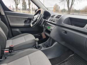 Blue Skoda Roomster 2012 in Riga, with an engine capacity of 1.20 L and mileage of 247 thousand km for 3370 €, photo 9 on AUTOMOTO.COM.LV