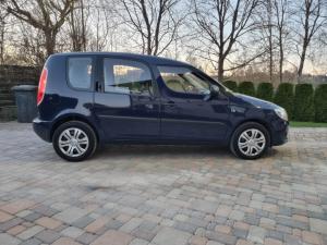 Blue Skoda Roomster 2012 in Riga, with an engine capacity of 1.20 L and mileage of 247 thousand km for 3370 €, photo 29 on AUTOMOTO.COM.LV