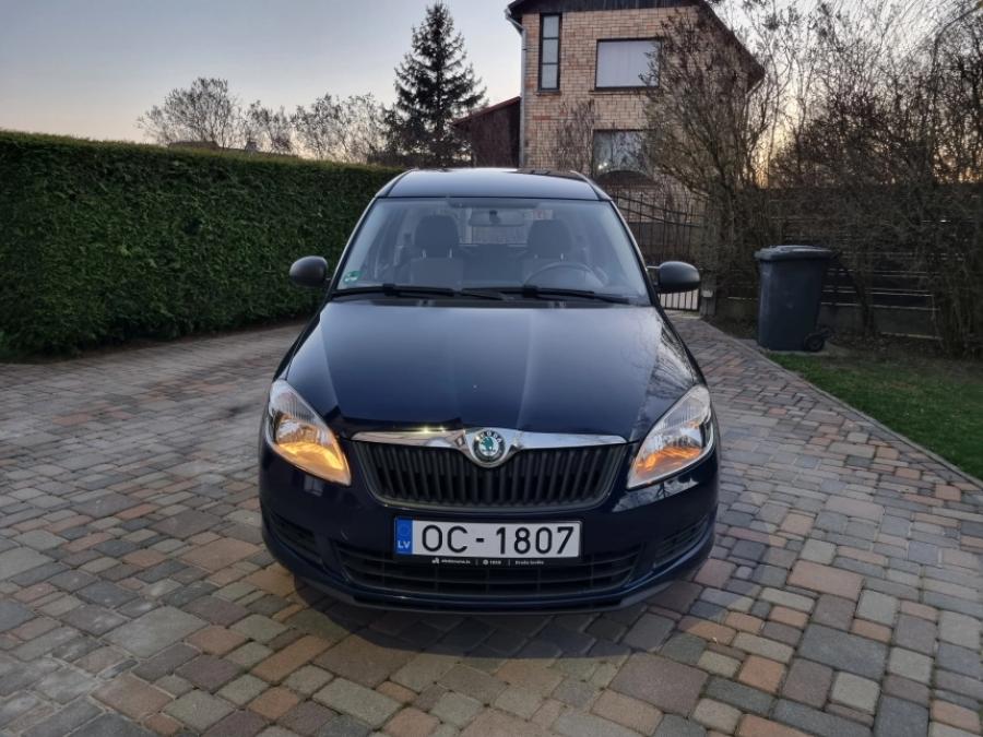Blue Skoda Roomster 2012 in Riga, with an engine capacity of 1.20 L and mileage of 247 thousand km for 3370 €, photo 32 on AUTOMOTO.COM.LV