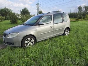 Brūns Skoda Roomster 2007 Rīga, ar dzinēja tilpumu 1.40 L un nobraukumu 430 tūkst. km par 1100 €, foto 5 vietnē AUTOMOTO.COM.LV