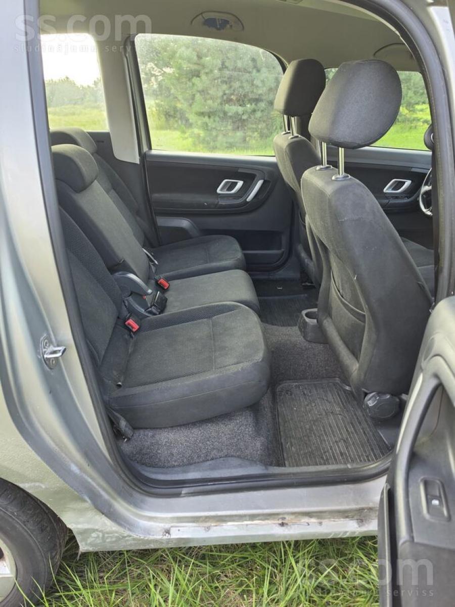 Brūns Skoda Roomster 2007 Rīga, ar dzinēja tilpumu 1.40 L un nobraukumu 430 tūkst. km par 1100 €, foto 6 vietnē AUTOMOTO.COM.LV