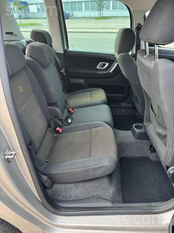 Brūns Skoda Roomster 2008 Daugavpils, ar dzinēja tilpumu 1.90 L un nobraukumu 290 tūkst. km par 3950 €, foto 9 vietnē AUTOMOTO.COM.LV