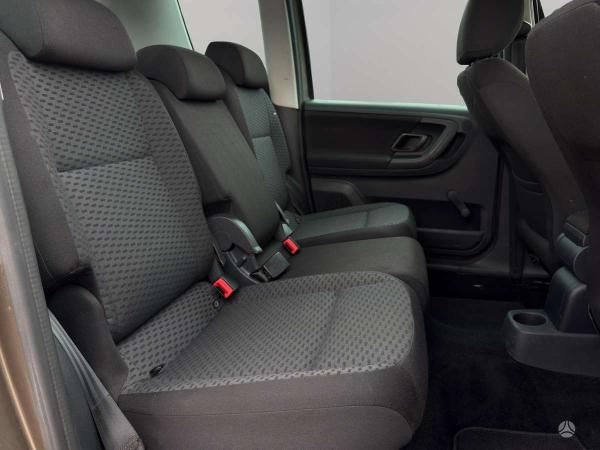 Brūns Skoda Roomster 2014 Kauņa, ar dzinēja tilpumu 1.20 L un nobraukumu 135 tūkst. km par 3999 €, foto 9 vietnē AUTOMOTO.COM.LV