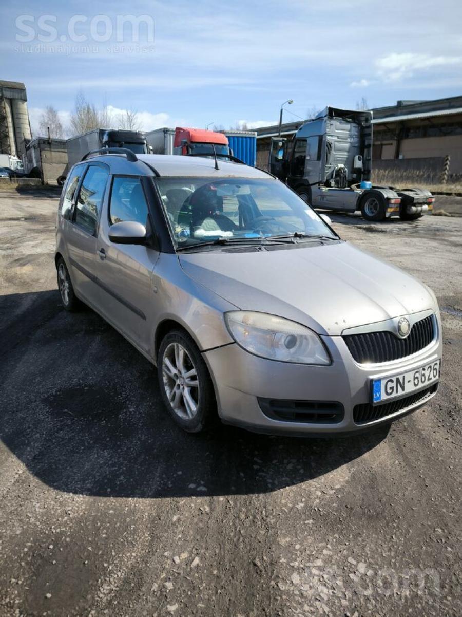 Brūns Skoda Roomster 2007 Rīga, ar dzinēja tilpumu 1.40 L un nobraukumu 433 tūkst. km par 350 €, foto 1 vietnē AUTOMOTO.COM.LV