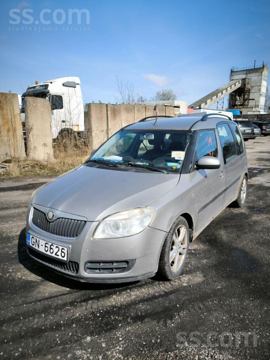 Brūns Skoda Roomster 2007 Rīga, ar dzinēja tilpumu 1.40 L un nobraukumu 433 tūkst. km par 350 €, foto 3 vietnē AUTOMOTO.COM.LV