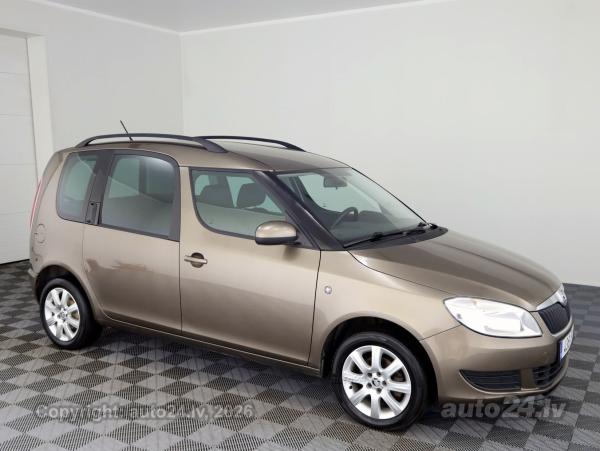 Brown Skoda Roomster 2015 in Tallinn, with an engine capacity of 1.20 L and mileage of 139 thousand km for 2499 €, photo 1 on AUTOMOTO.COM.LV
