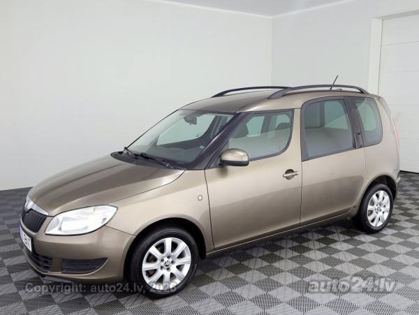 Brown Skoda Roomster 2015 in Tallinn, with an engine capacity of 1.20 L and mileage of 139 thousand km for 2499 €, photo 2 on AUTOMOTO.COM.LV