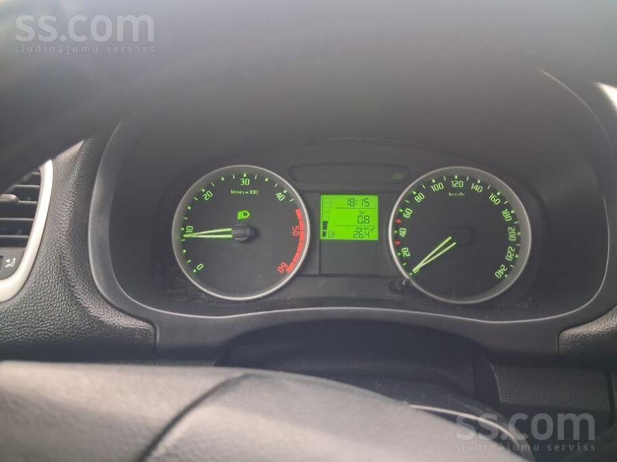 Green Skoda Roomster 2007 in Cesis, with an engine capacity of 1.90 L and mileage of 515 thousand km for 1120 €, photo 13 on AUTOMOTO.COM.LV